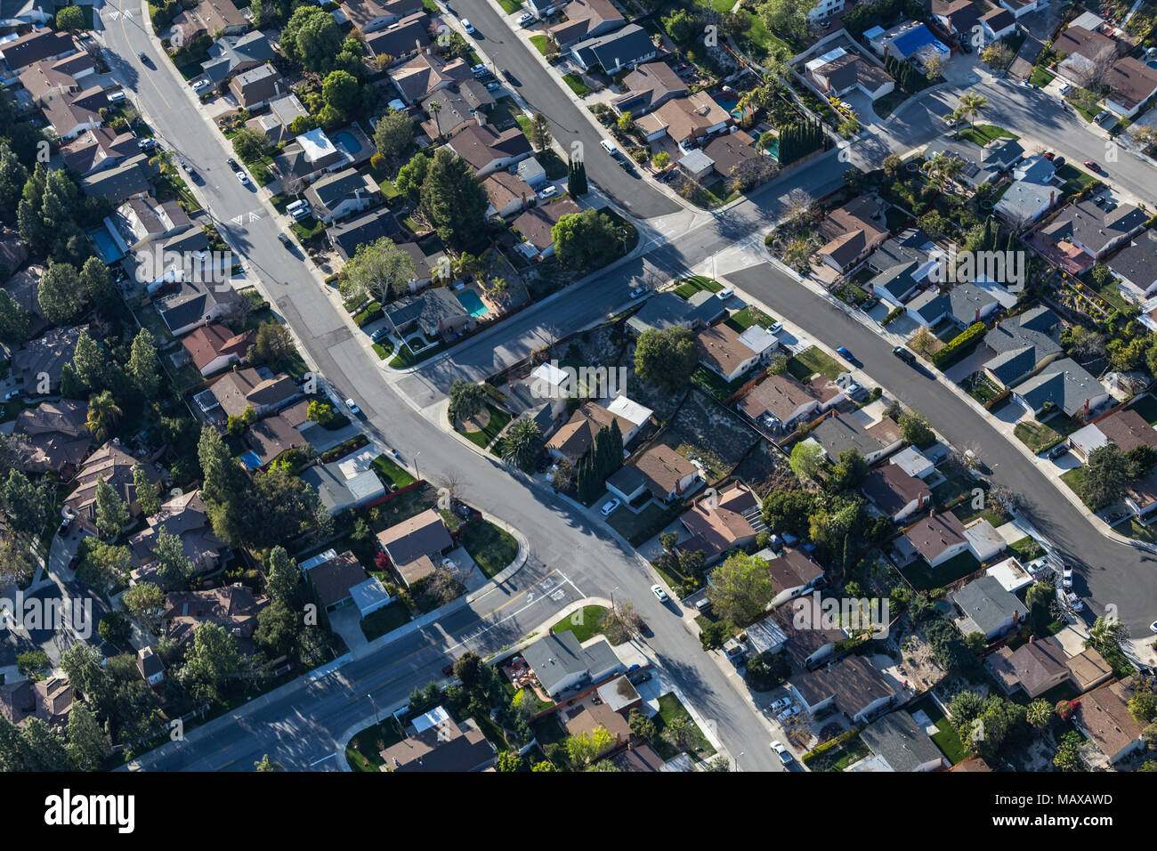 Suburban residential area hi-res stock photography and images - Alamy