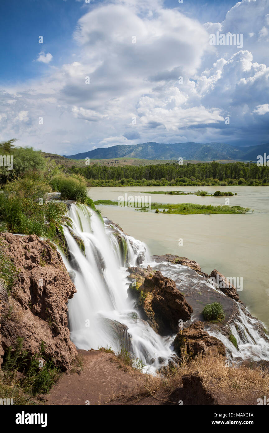ID00782-00...IDAHO - Falls Creek Falls along the Snake River in the ...