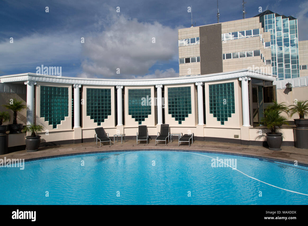 Meikles hotel in harare zimbabwe hi-res stock photography and images ...
