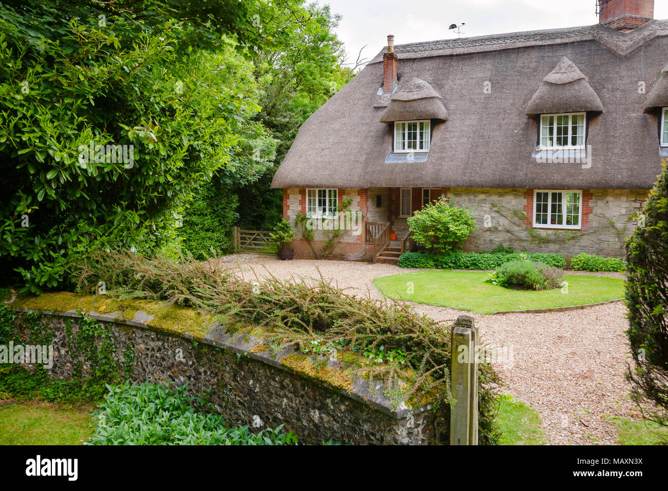 Pastoral house hi-res stock photography and images - Alamy