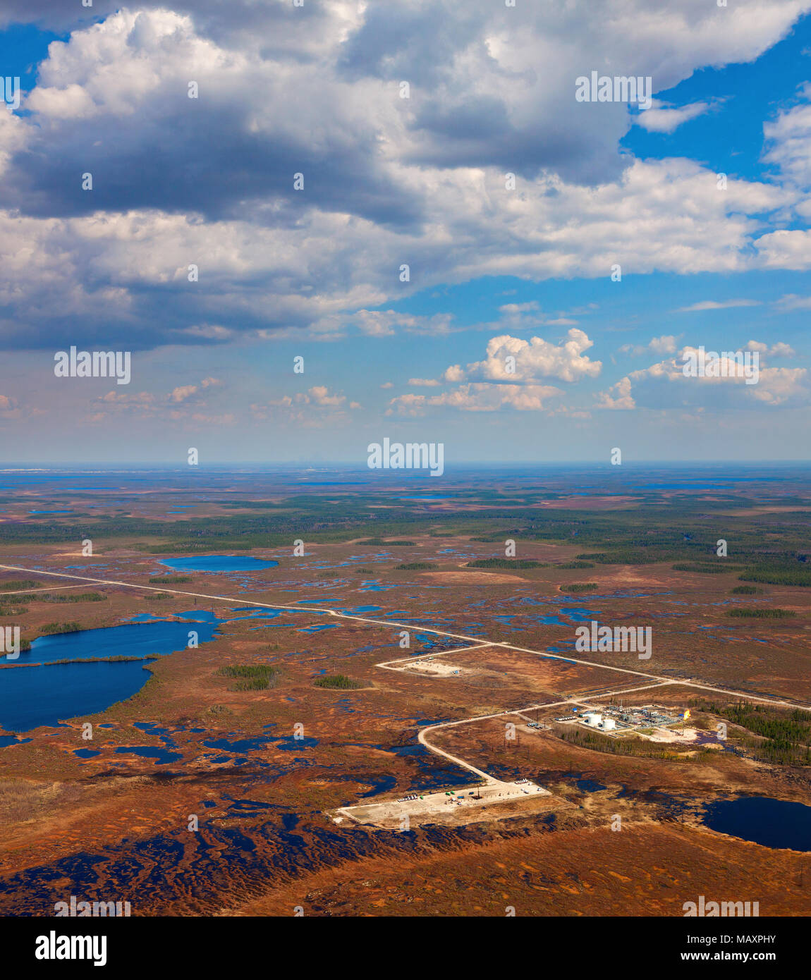 Oil barrel top view hi-res stock photography and images - Alamy