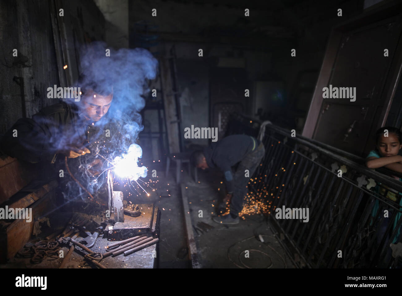 Palestinian blacksmith Ali Banat makes "Keys of Return", which ...