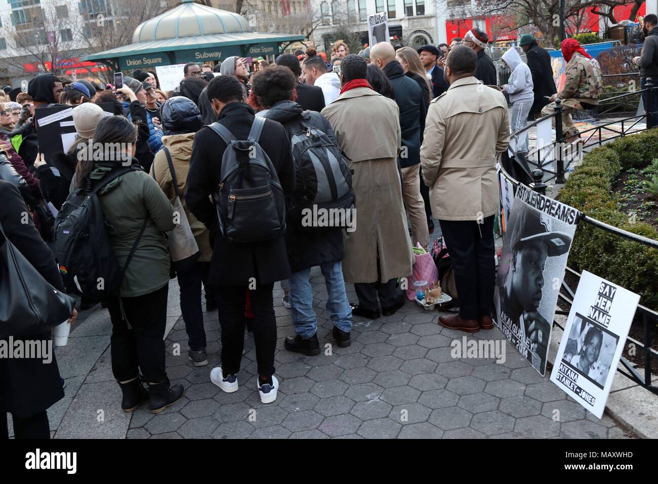 New York City, New York, USA. 4th Apr, 2018. Justice League of New York ...