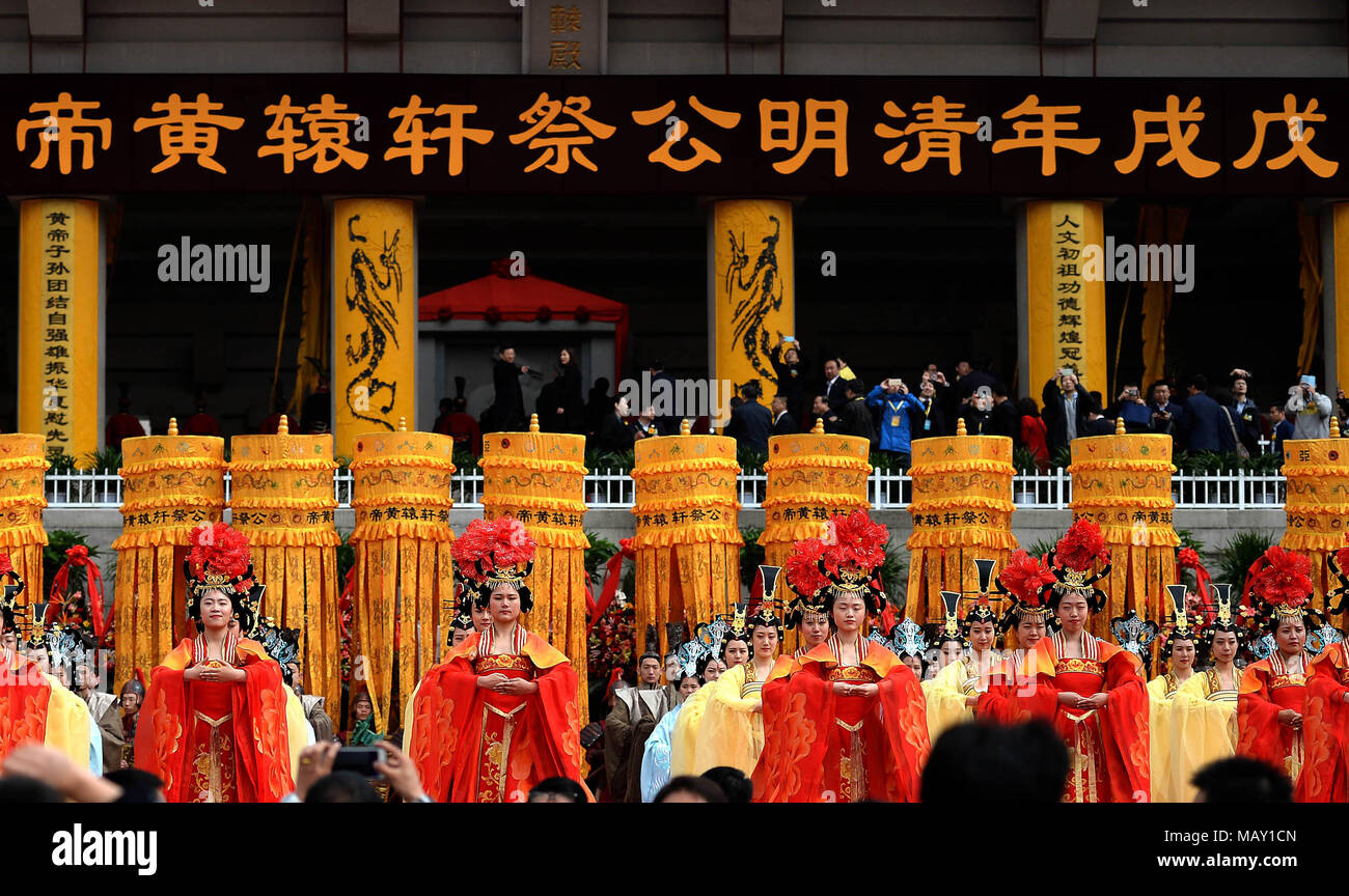 Yellow emperor ceremony 2019 hi-res stock photography and images - Alamy