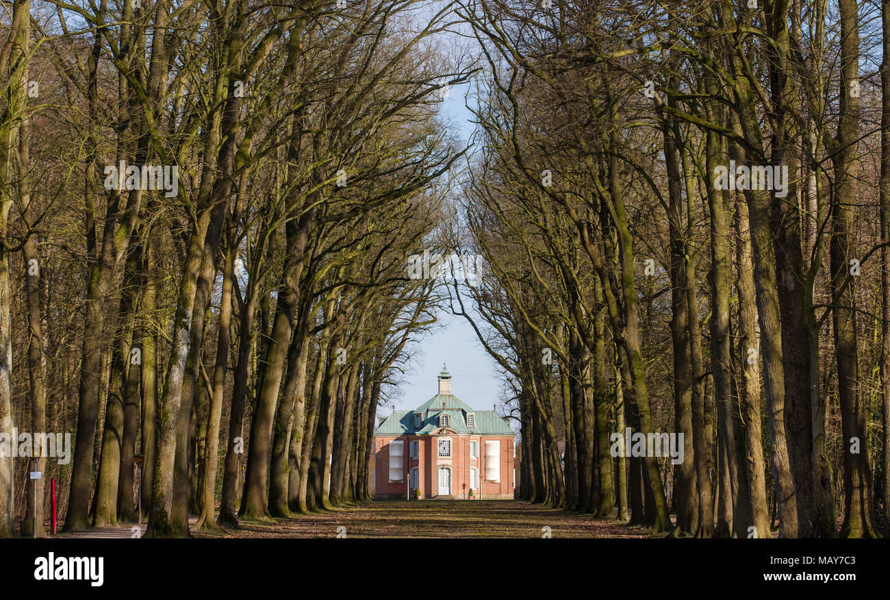 17 March 2018, Germany, Soegel: View of the Clemenswerth castle. The ...