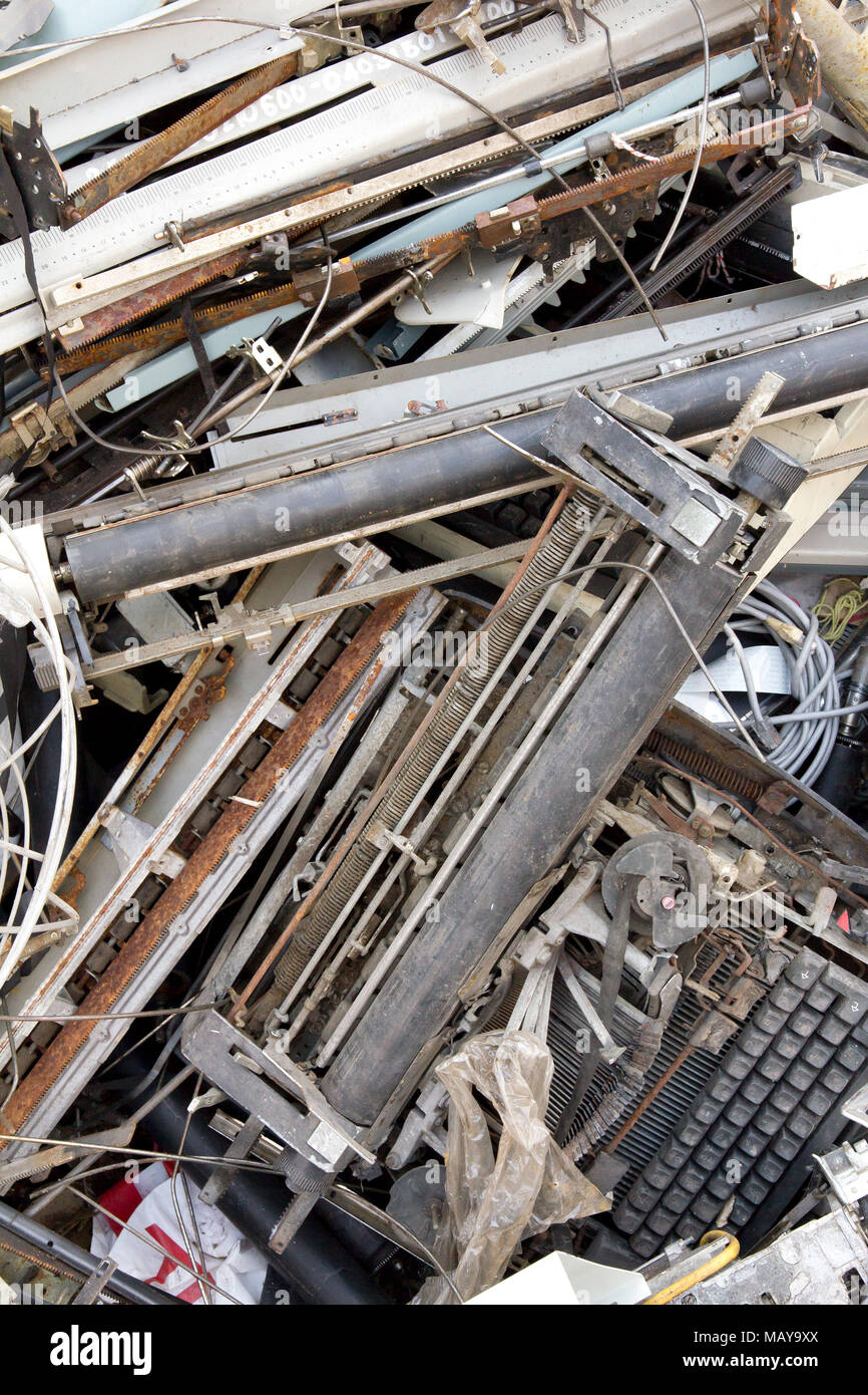 Old computer part mother hi-res stock photography and images - Alamy