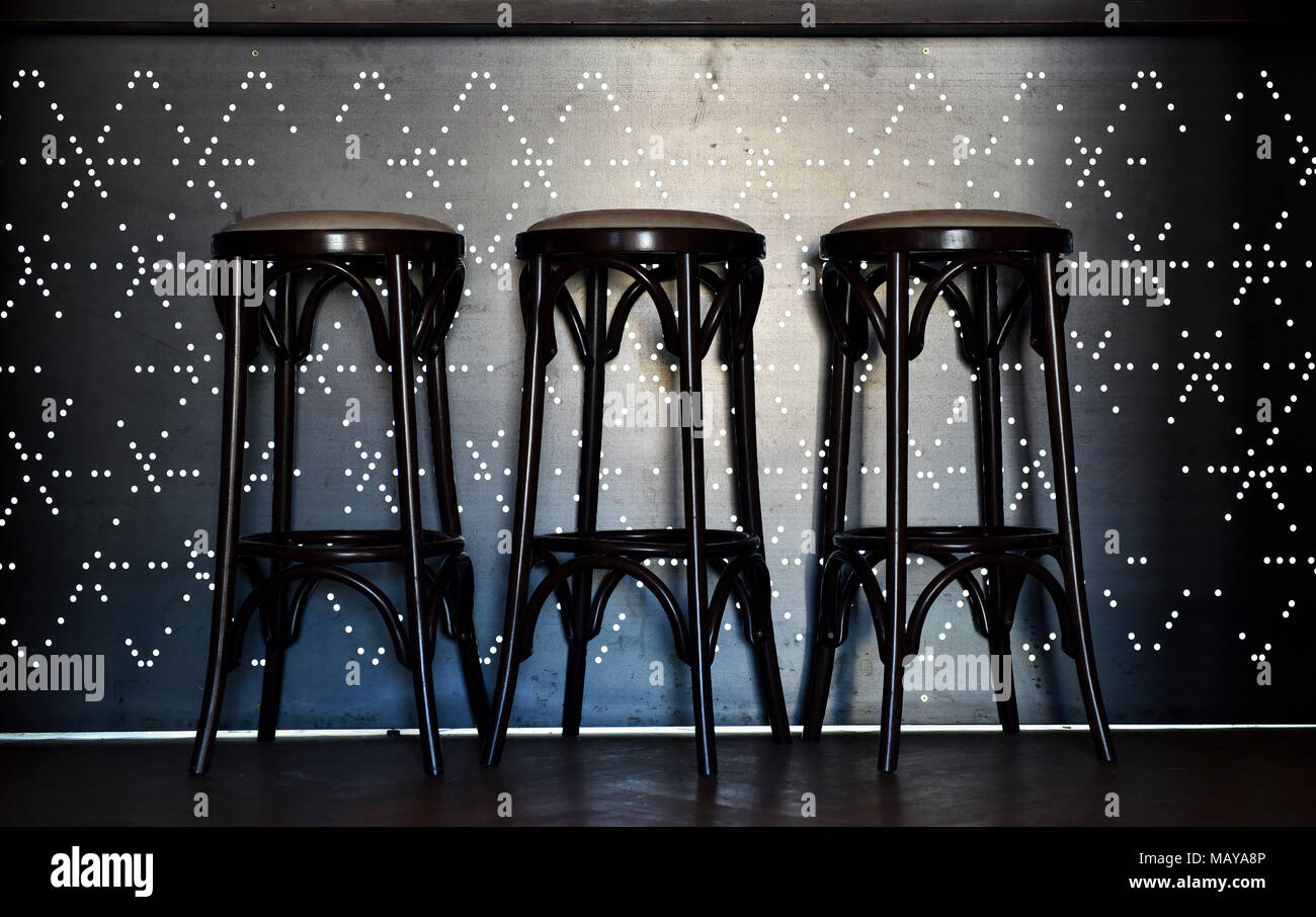 Cozy restaurant seating interior hi-res stock photography and images ...