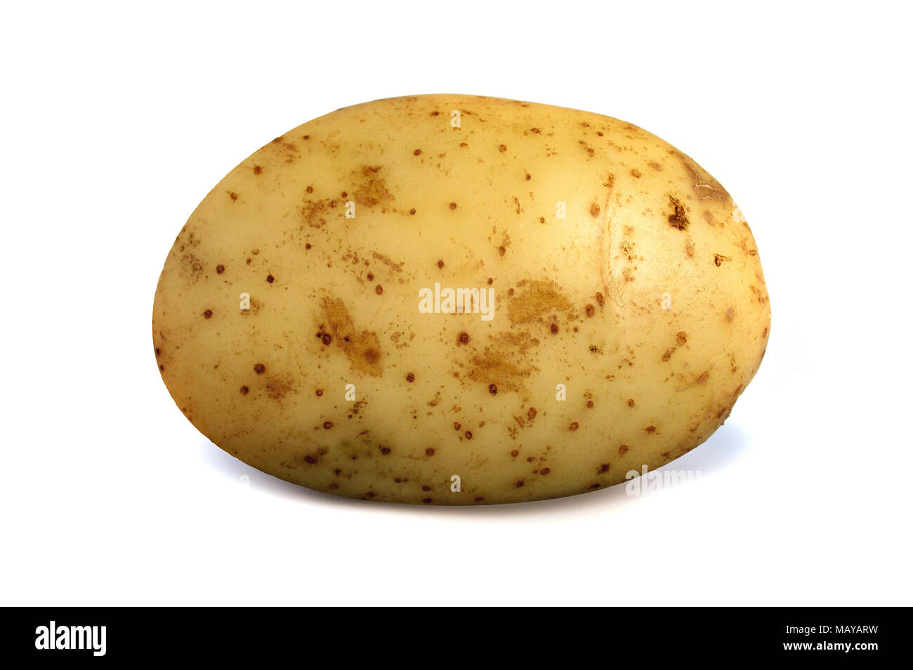 Lonely potato isolated over a white background Stock Photo - Alamy