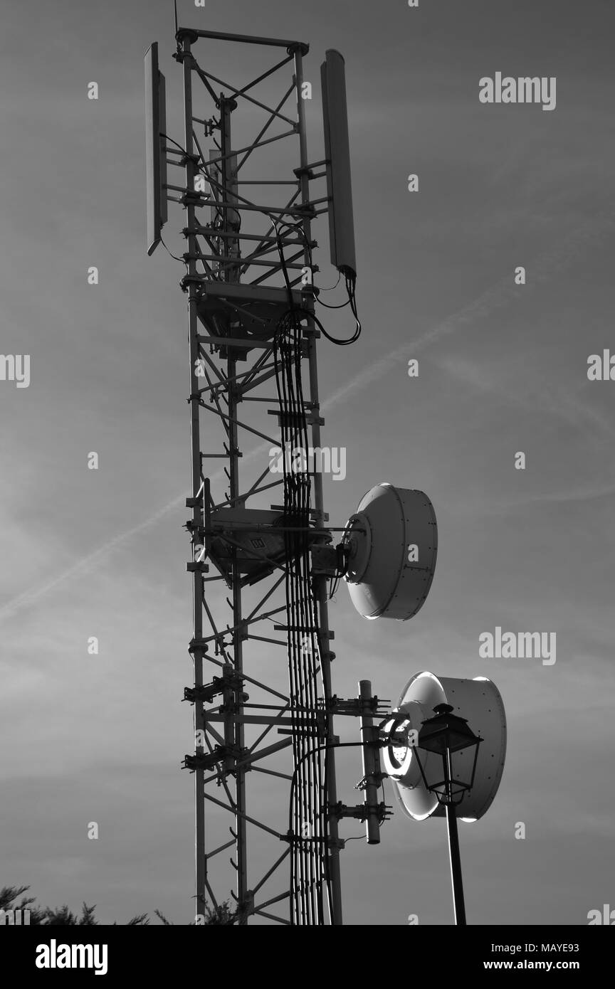 Broadcast compound Black and White Stock Photos & Images - Alamy