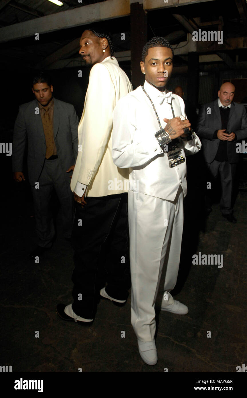 Rappers Snoop Dogg and Soulja Boy on set at the Snoop Dogg featuring ...