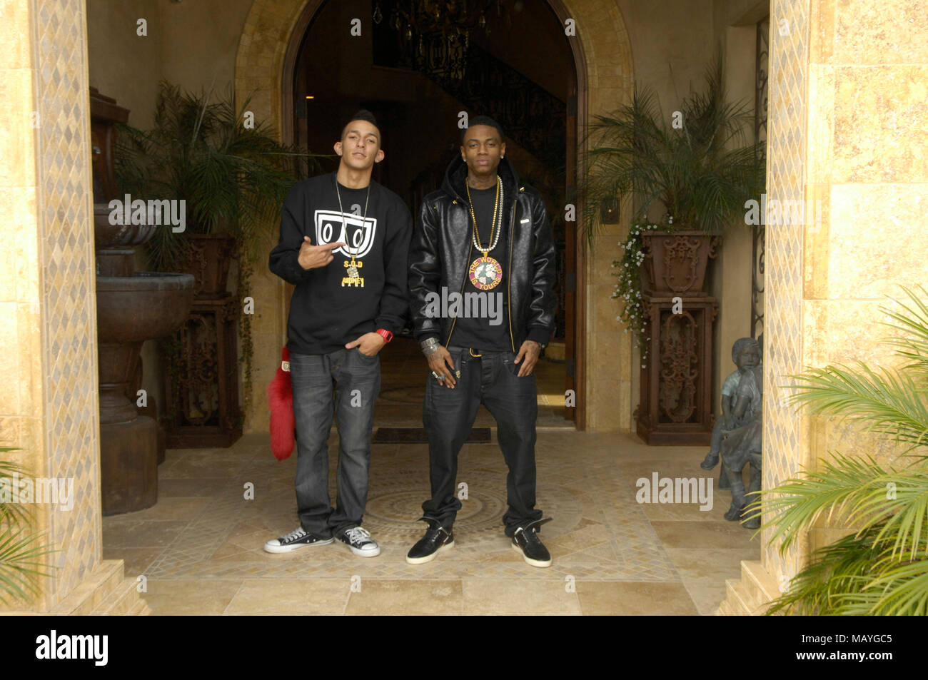 Rapper Deandre Way aka Soulja Boy and actor Khloe Thomas on set at ...