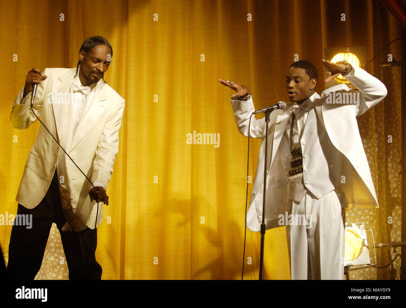Rappers Snoop Dogg and Soulja Boy on set at the Snoop Dogg featuring ...