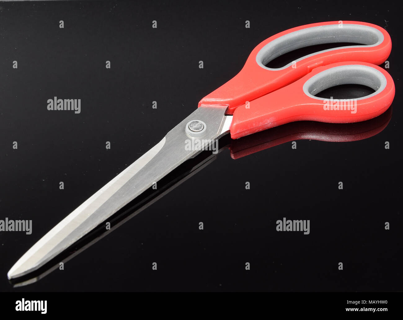 Handled scissors hi-res stock photography and images - Alamy