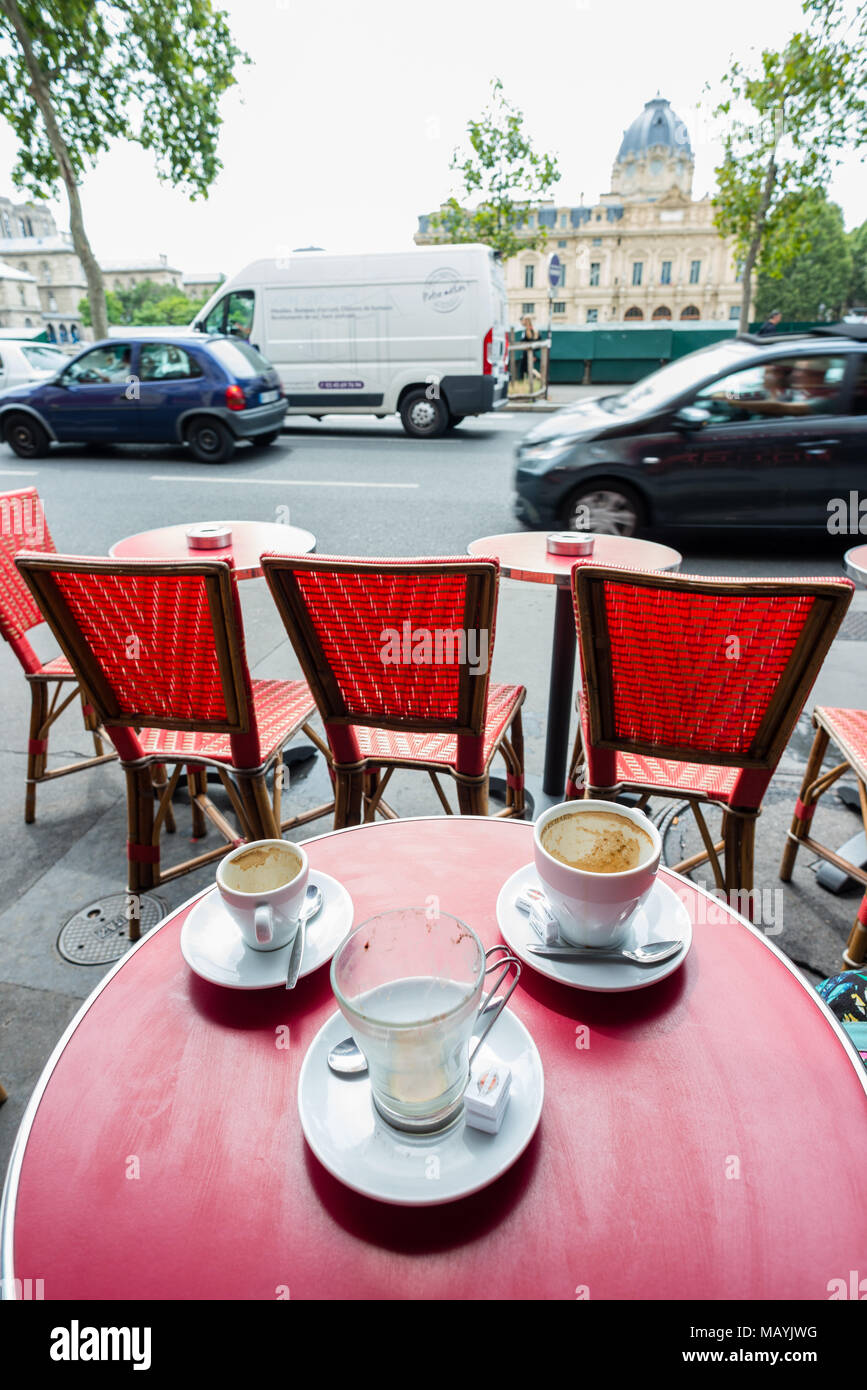 Cafeteria in Paris Stock Photo - Alamy