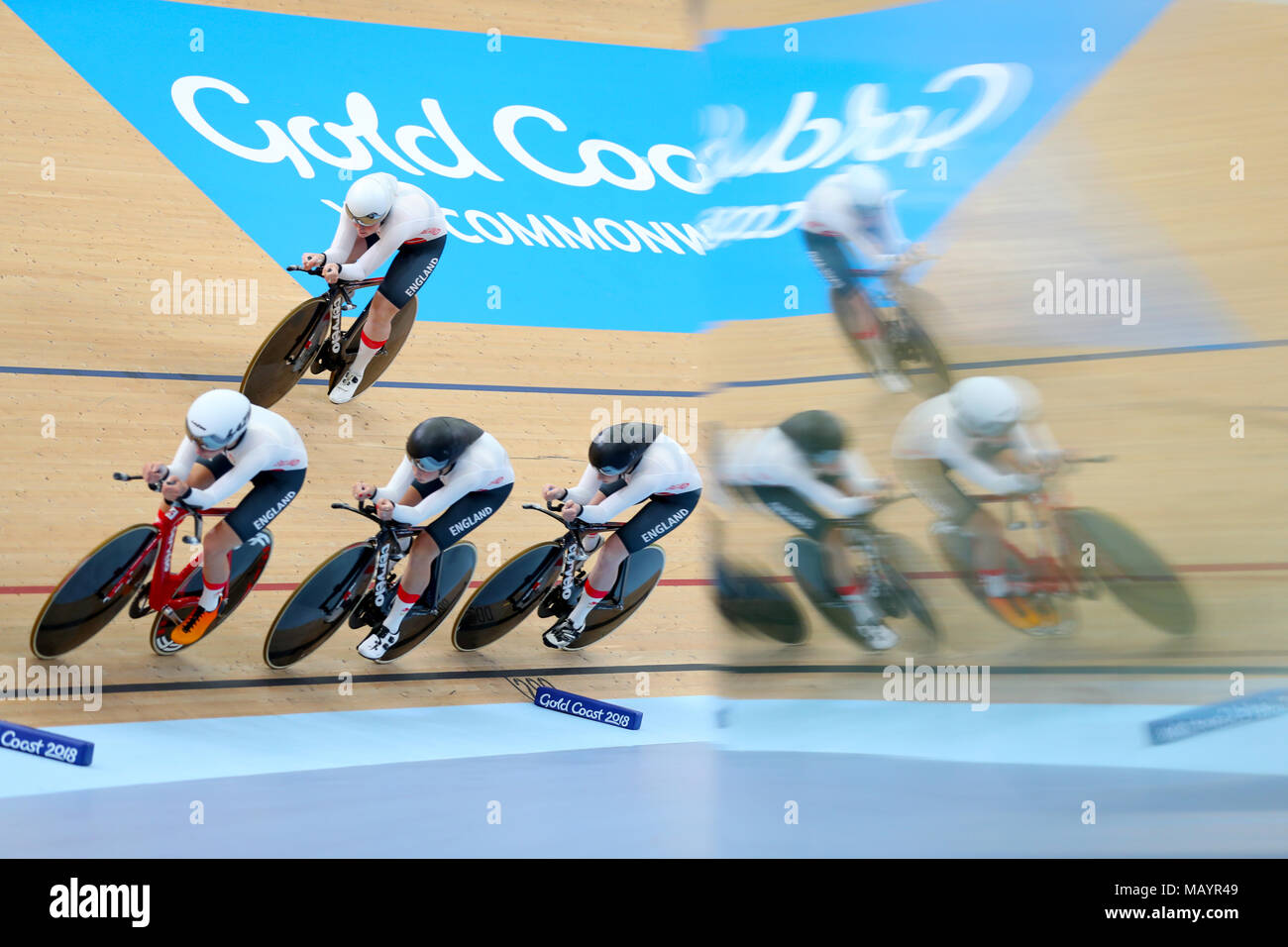 Womens 4000m team pursuit qualifying anna meares velodrome hi-res stock ...