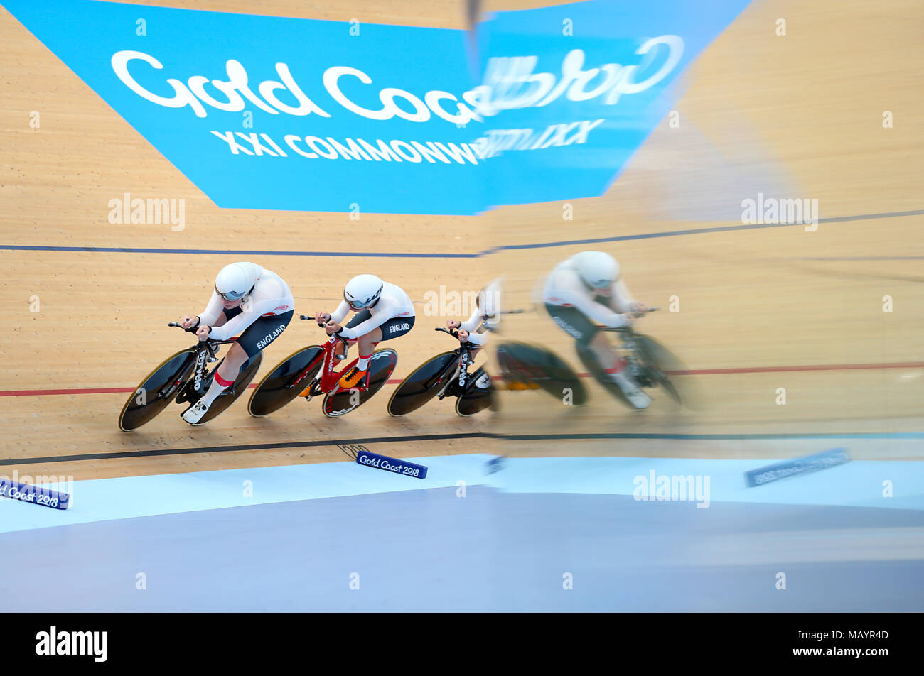 Womens 4000m team pursuit qualifying anna meares velodrome hi-res stock ...
