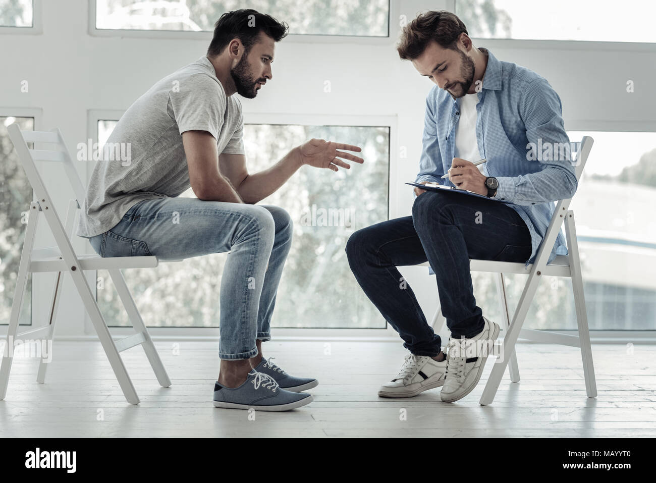 Psychotherapy sharing hi-res stock photography and images - Alamy