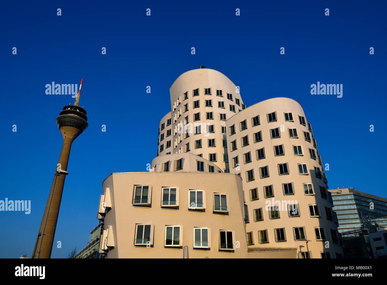 New media tower hi-res stock photography and images - Alamy