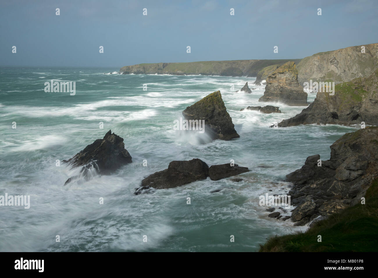 Bedruthan Steps in North Cornwall Stock Photo - Alamy
