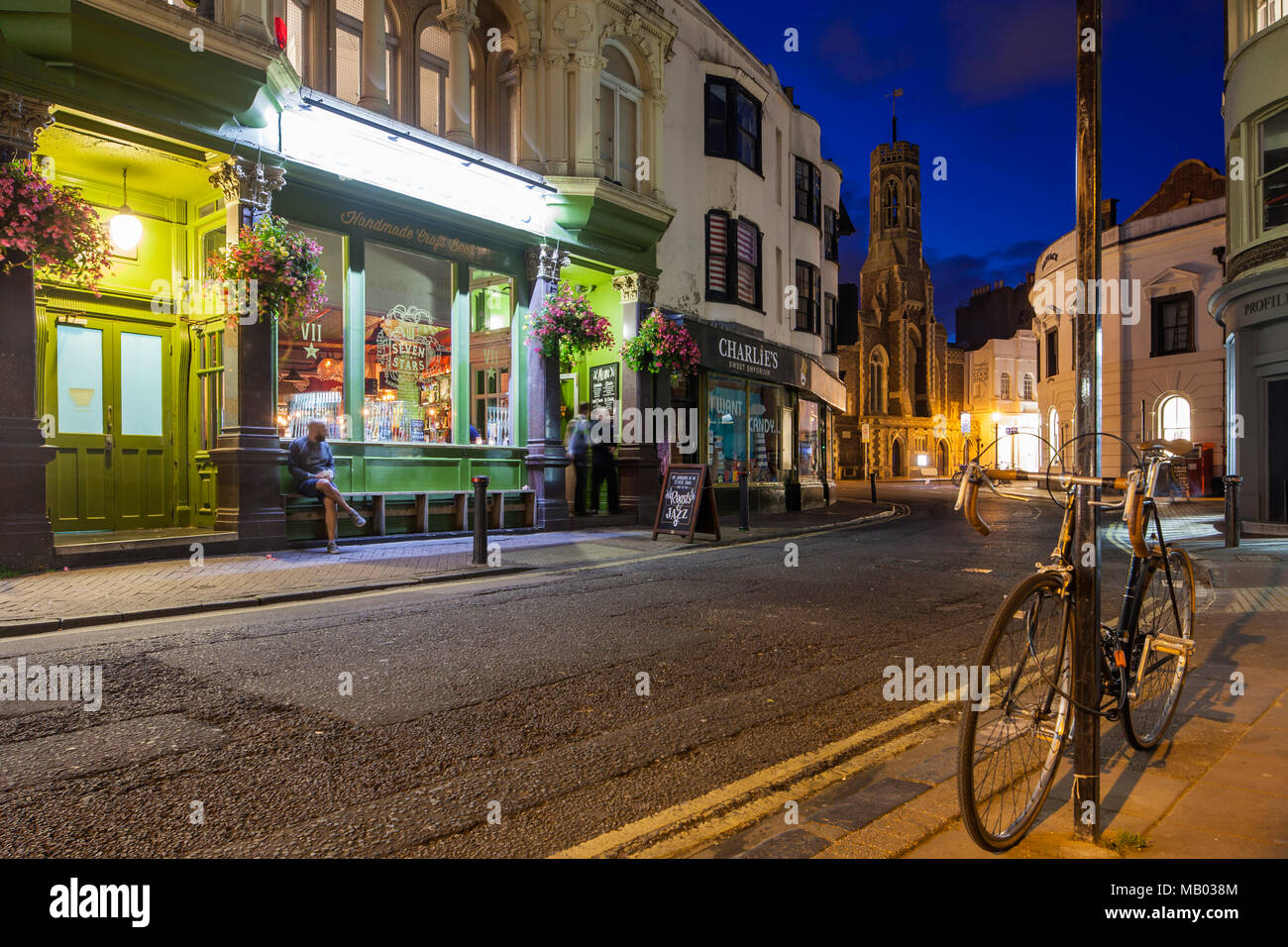 Ship street brighton hi-res stock photography and images - Alamy