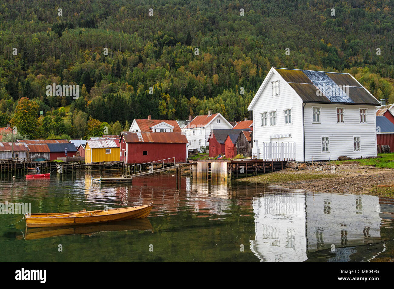 Village of Solvorn on the western shore of the Lustrafjorden, Norway ...