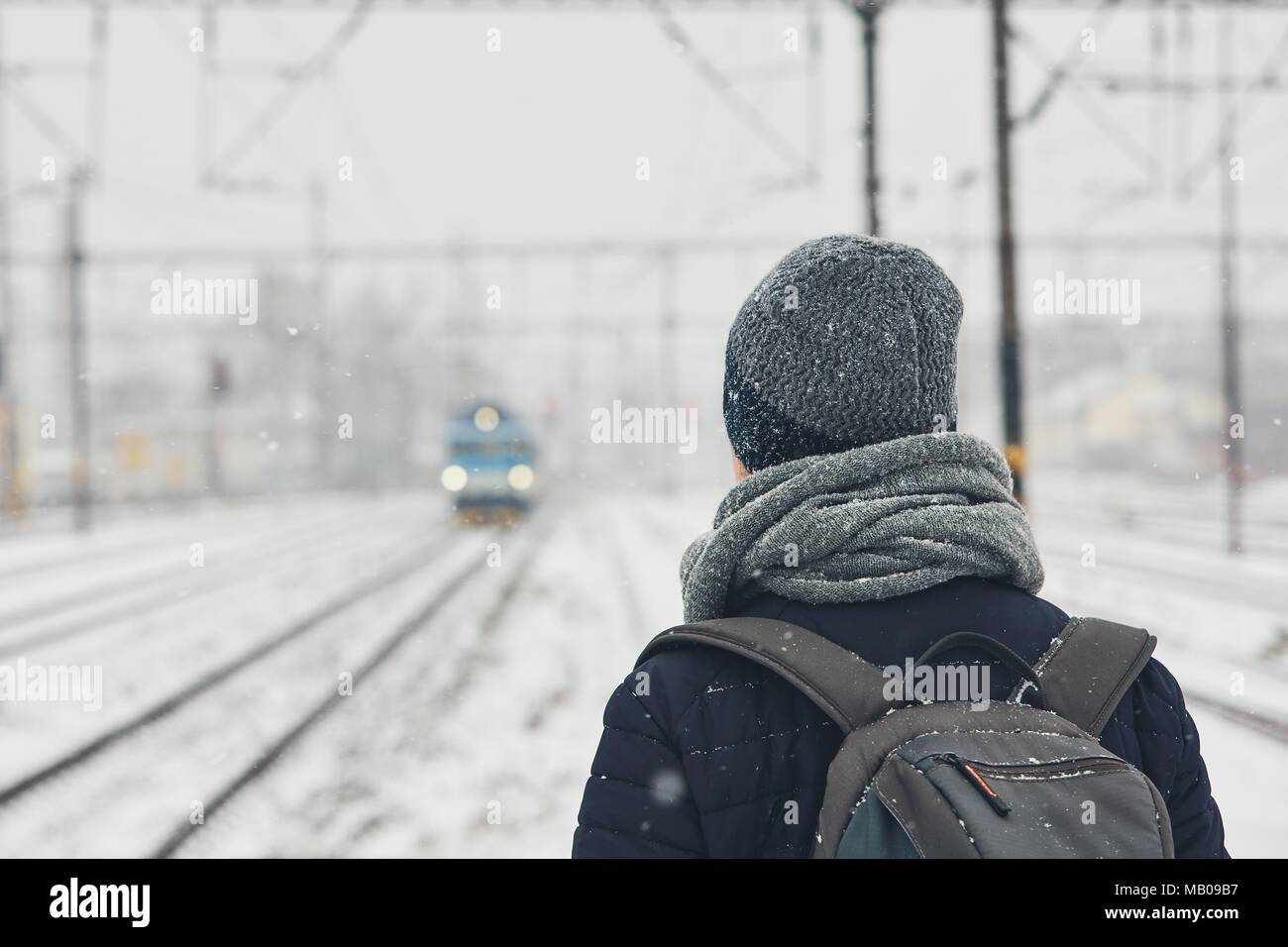 Heavy winter clothing hi-res stock photography and images - Alamy