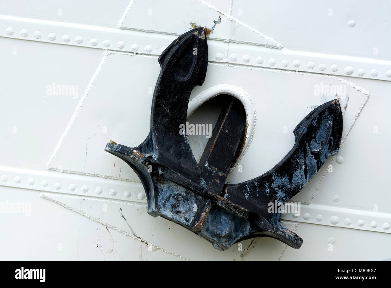 Passenger ship anchor close up Stock Photo - Alamy