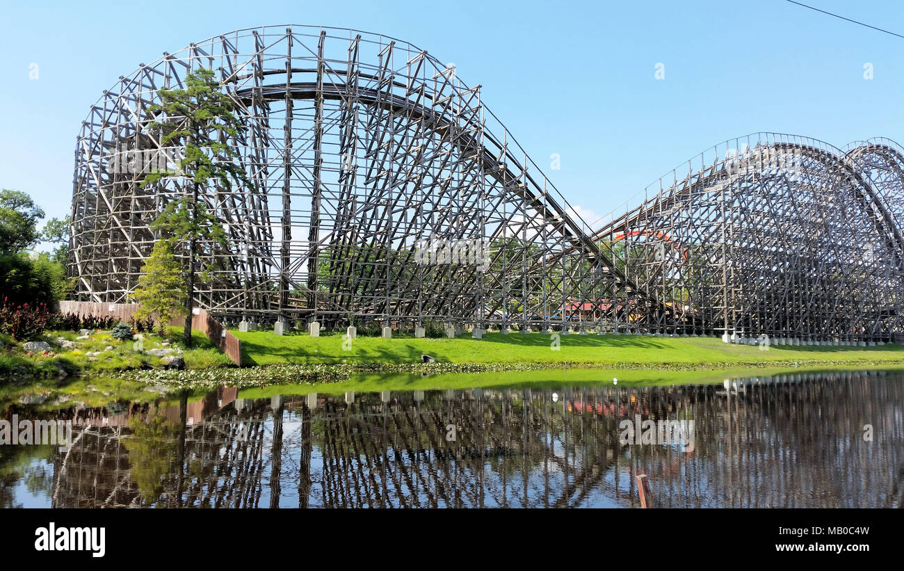 El toro roller coaster hi-res stock photography and images - Alamy