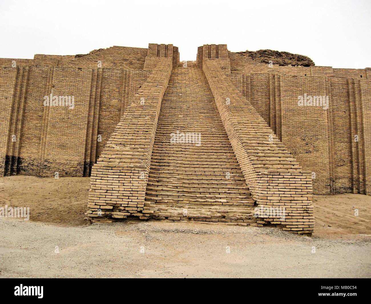 The famous ziggurat of ur in iraq hi-res stock photography and images ...