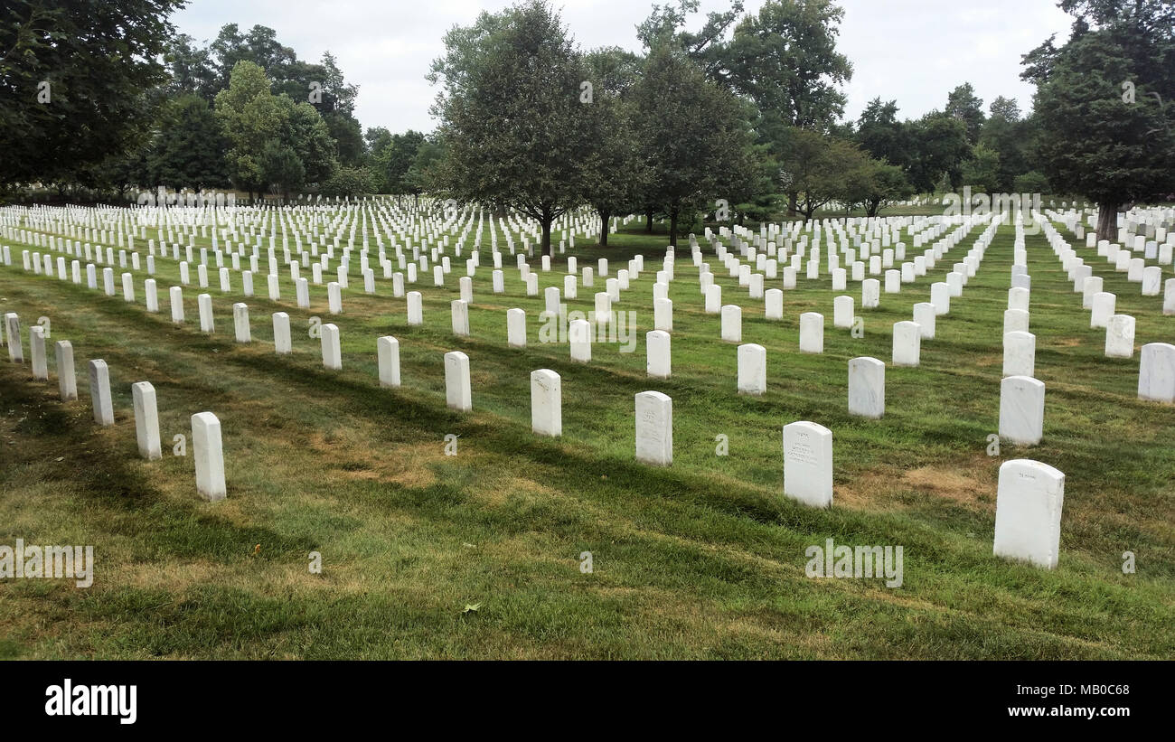 Arlington national cemetery symbol a hi-res stock photography and ...