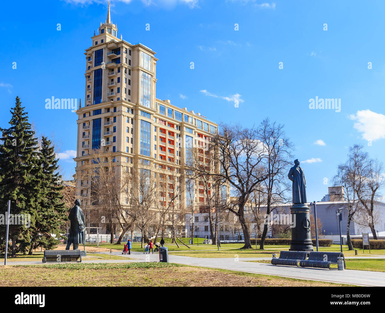 Maxim gorky house hi-res stock photography and images - Alamy