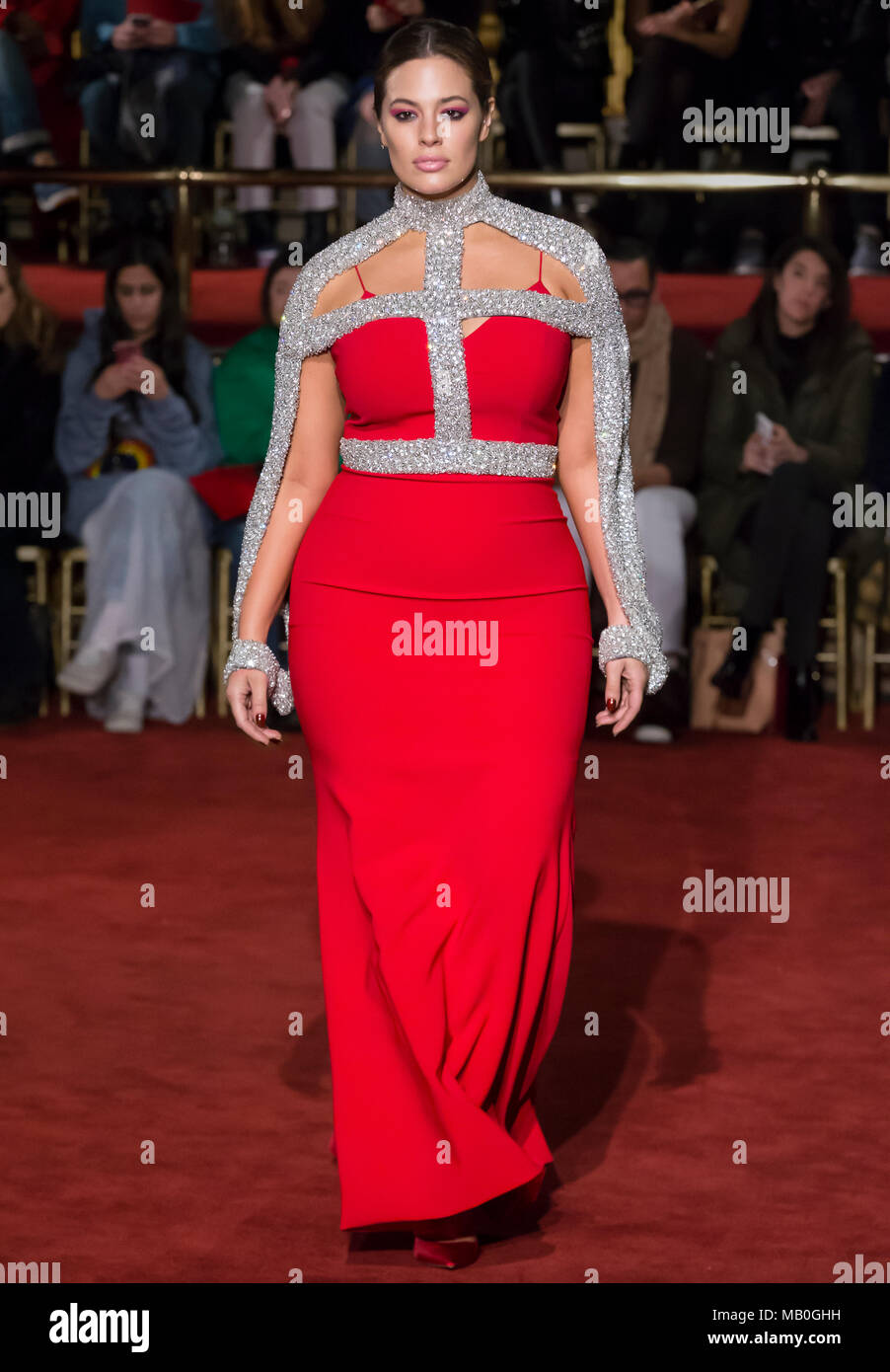 Ashley graham runway hi-res stock photography and images - Alamy