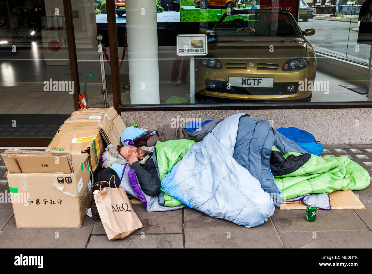 England, London, Piccadilly, Rough Sleepers Stock Photo - Alamy