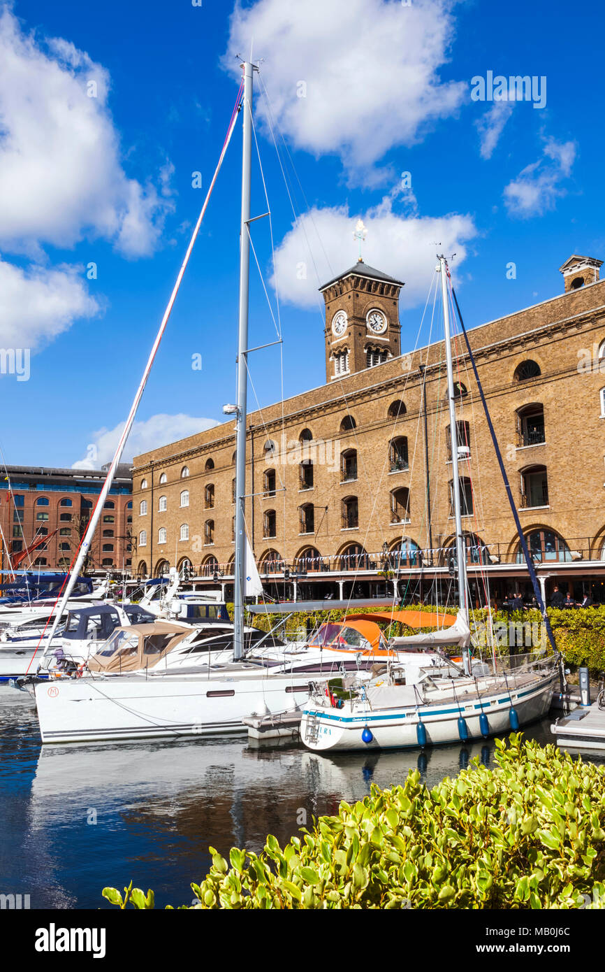 Wapping london docks hi-res stock photography and images - Alamy
