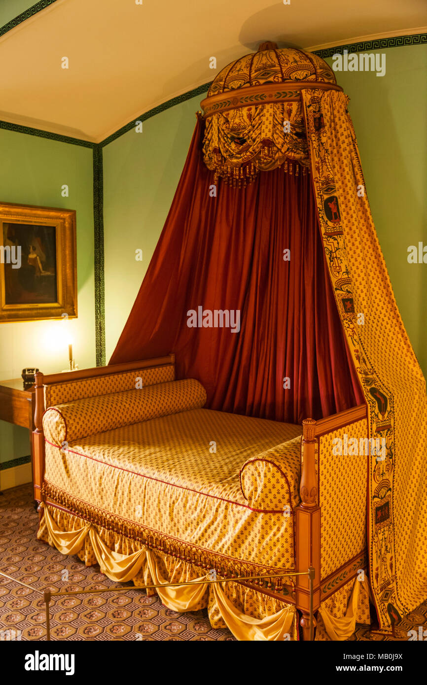 England, London, Richmond, Kew Gardens, Kew Palace, Princess Elizabeth ...