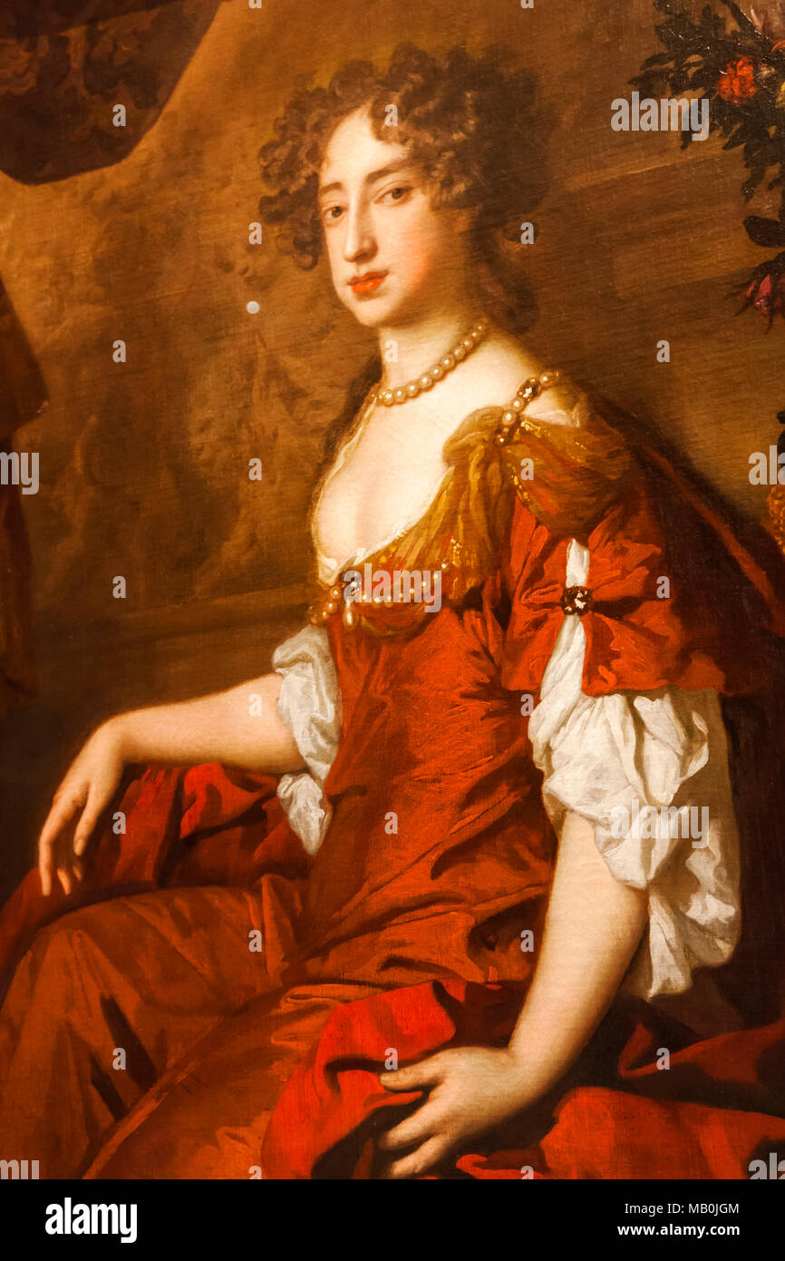 Queen mary ii portrait hi-res stock photography and images - Alamy