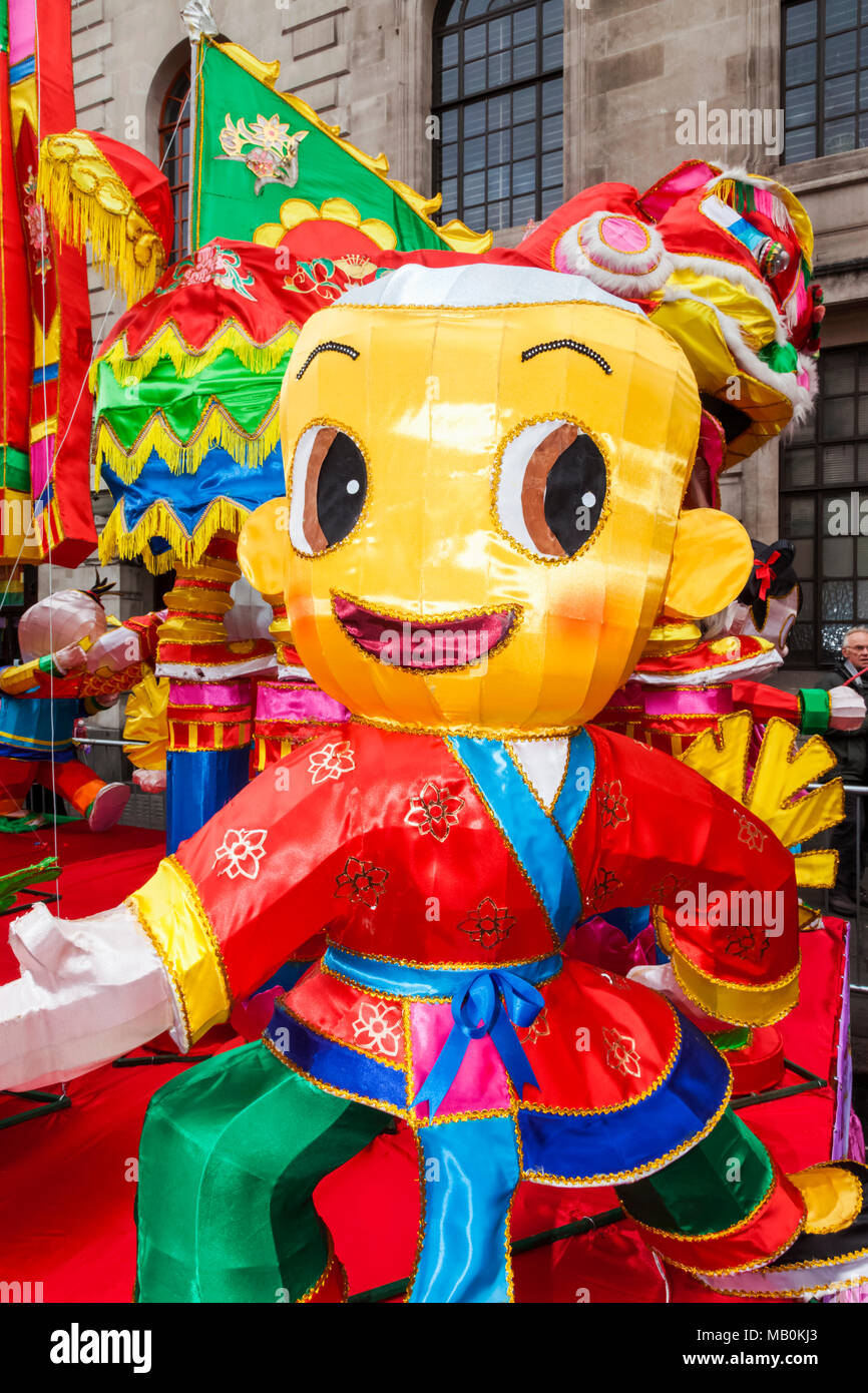 Chinese new year parade float hi-res stock photography and images - Alamy