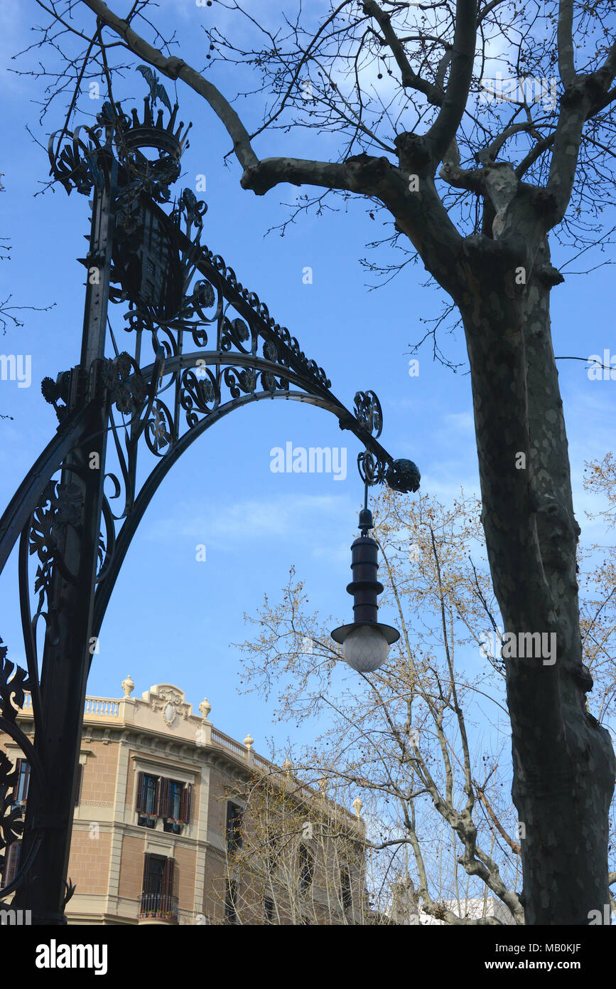 Street lights, central Barcelona, Catalonia, Spain Stock Photo - Alamy