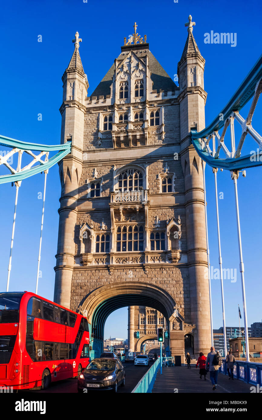 Double Decker Bridges High Resolution Stock Photography and Images - Alamy