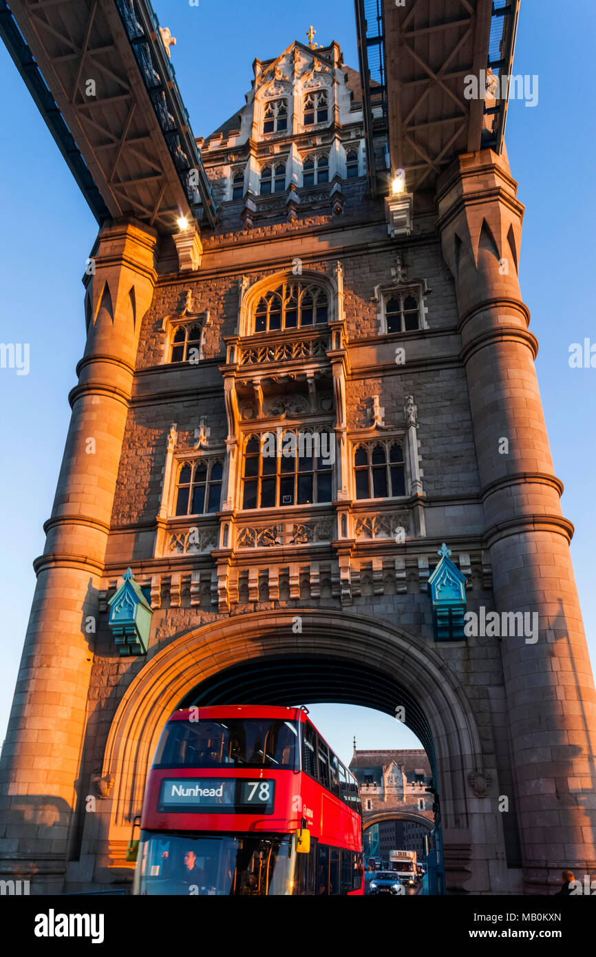 Double Decker Bridges High Resolution Stock Photography and Images - Alamy