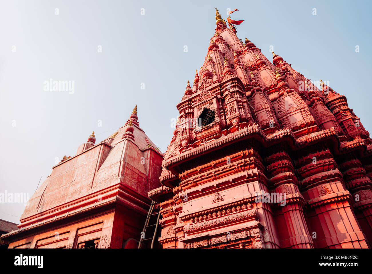 Hindu temple shrine varanasi hi-res stock photography and images - Alamy