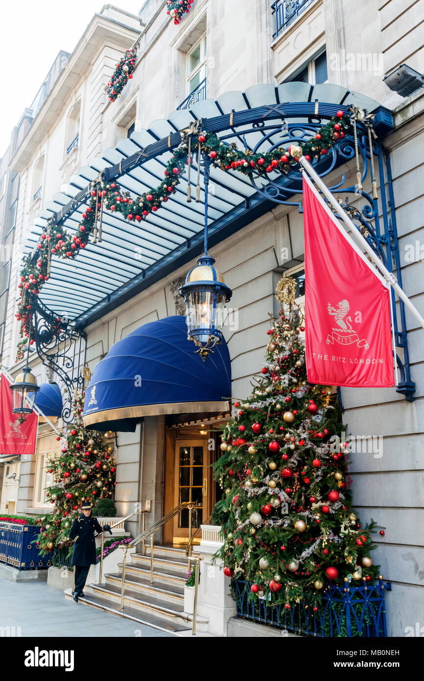 England, London, Piccadilly, The Ritz Hotel Stock Photo - Alamy