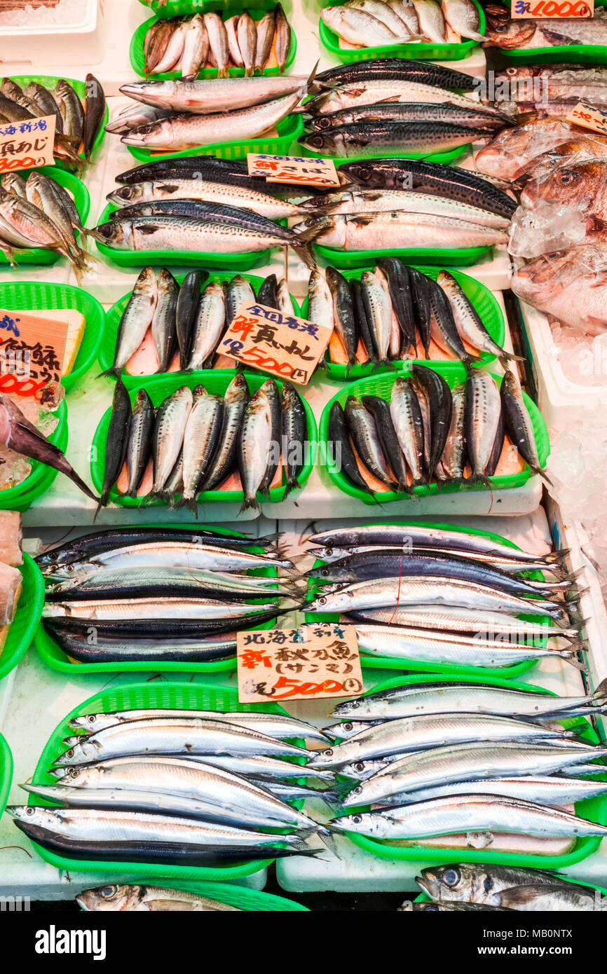 Japan, Hoshu, Tokyo, Ueno, Ameyoko Shopping Street, Seafood Store Stock ...