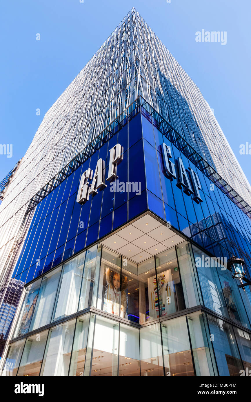 Japan, Tokyo, Ginza, Gap Store High Resolution Stock Photography and ...