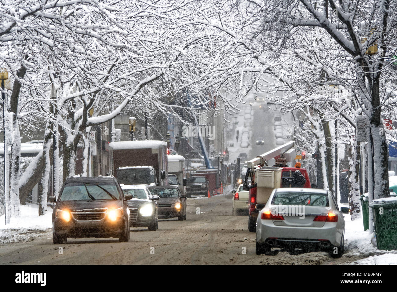 Montreal winter scene hi-res stock photography and images - Alamy