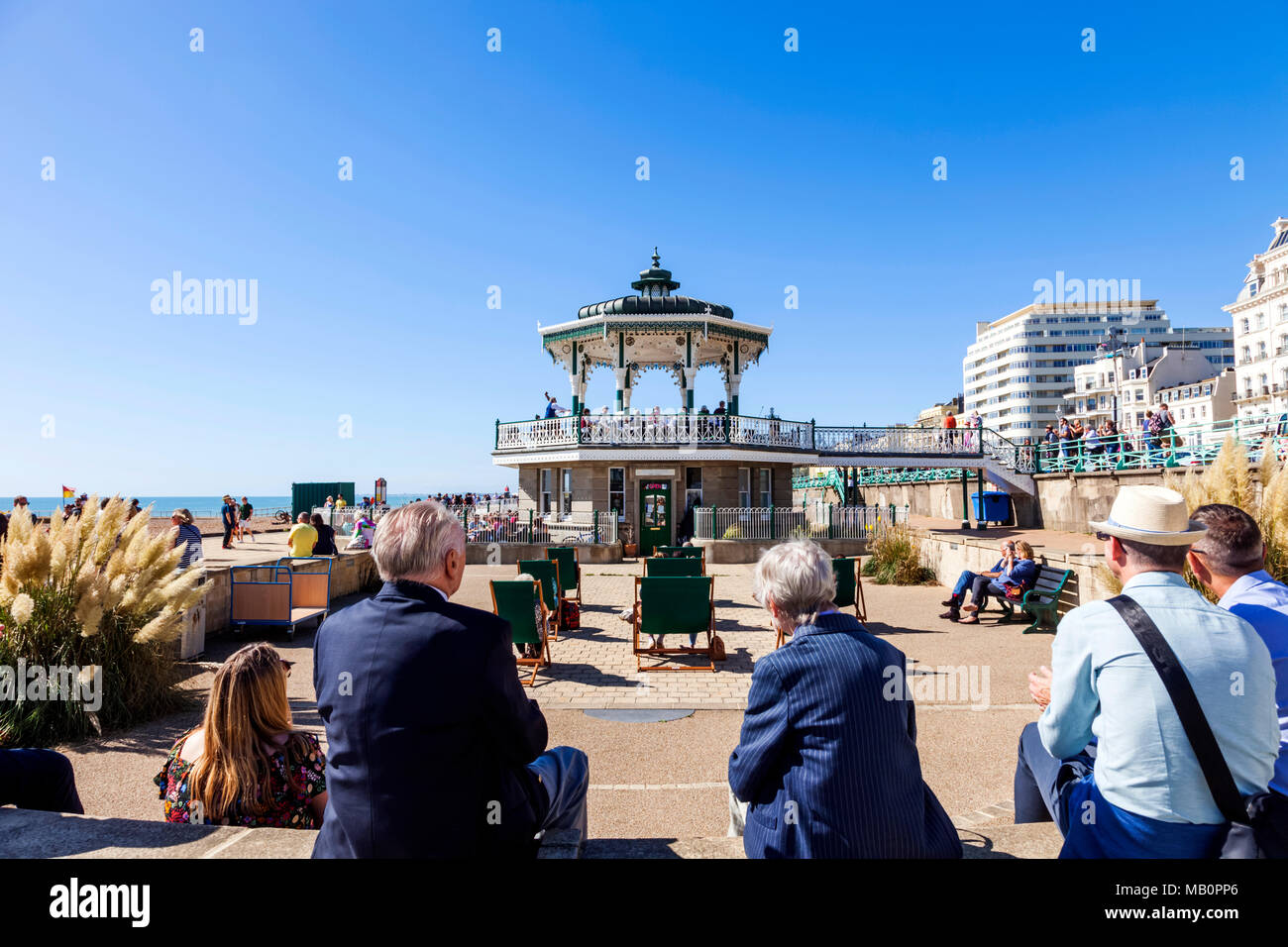 Seafront bandstand hi-res stock photography and images - Alamy