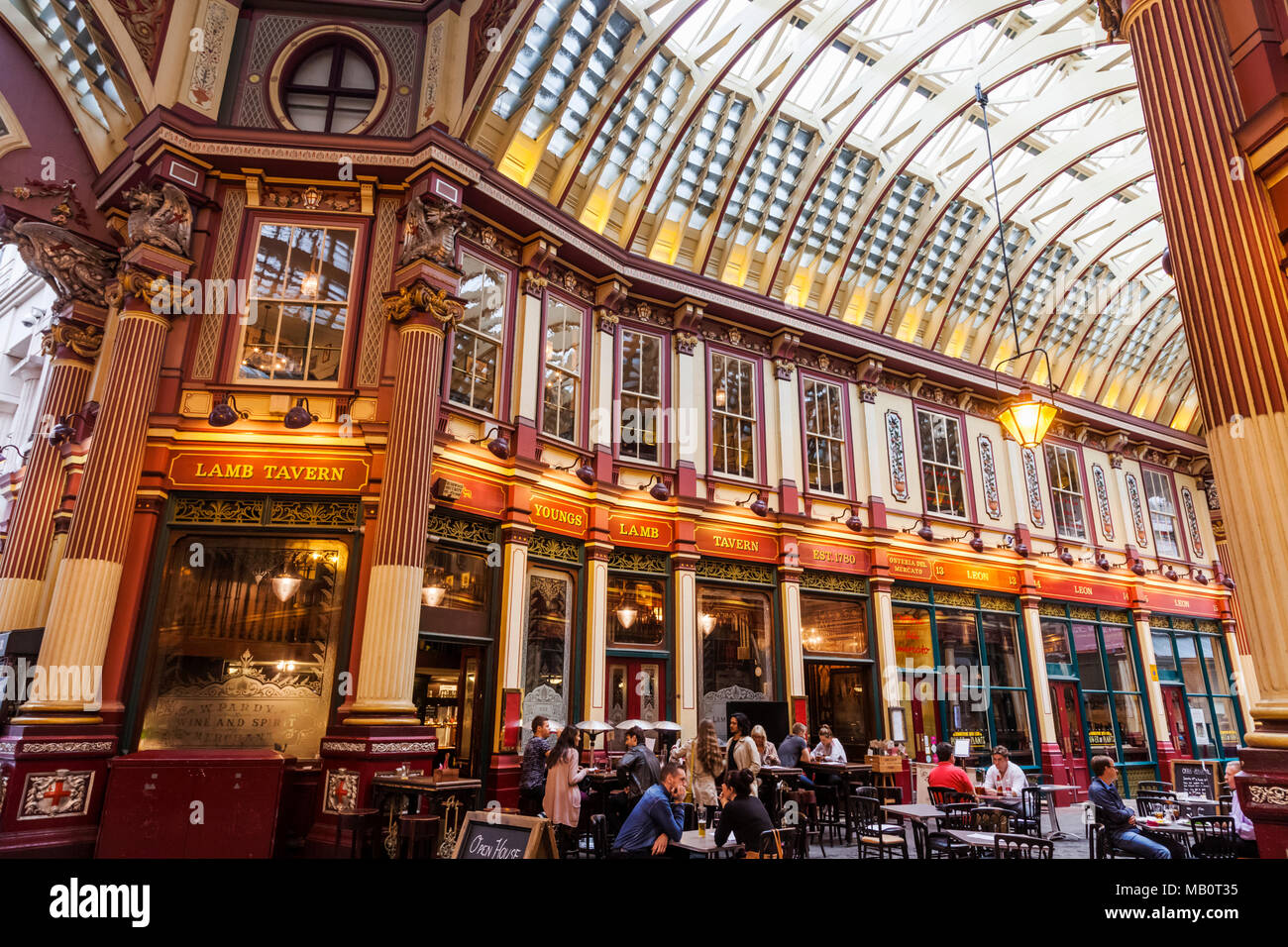 England, London, The City, Leadenhall Market, Pub Scene Stock Photo - Alamy