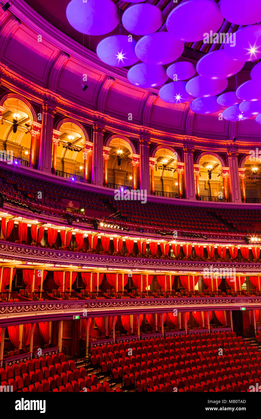 Royal albert hall interior hi-res stock photography and images - Alamy