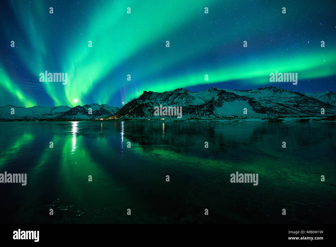 Aurora Borealis, mountains, Europe, sky appearance, Island, sceneries ...