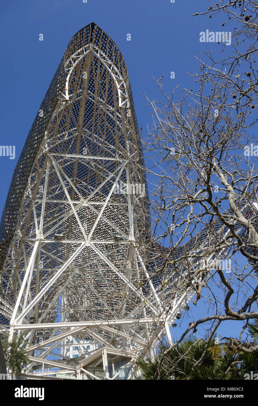 Golden fish sculpture hi-res stock photography and images - Alamy